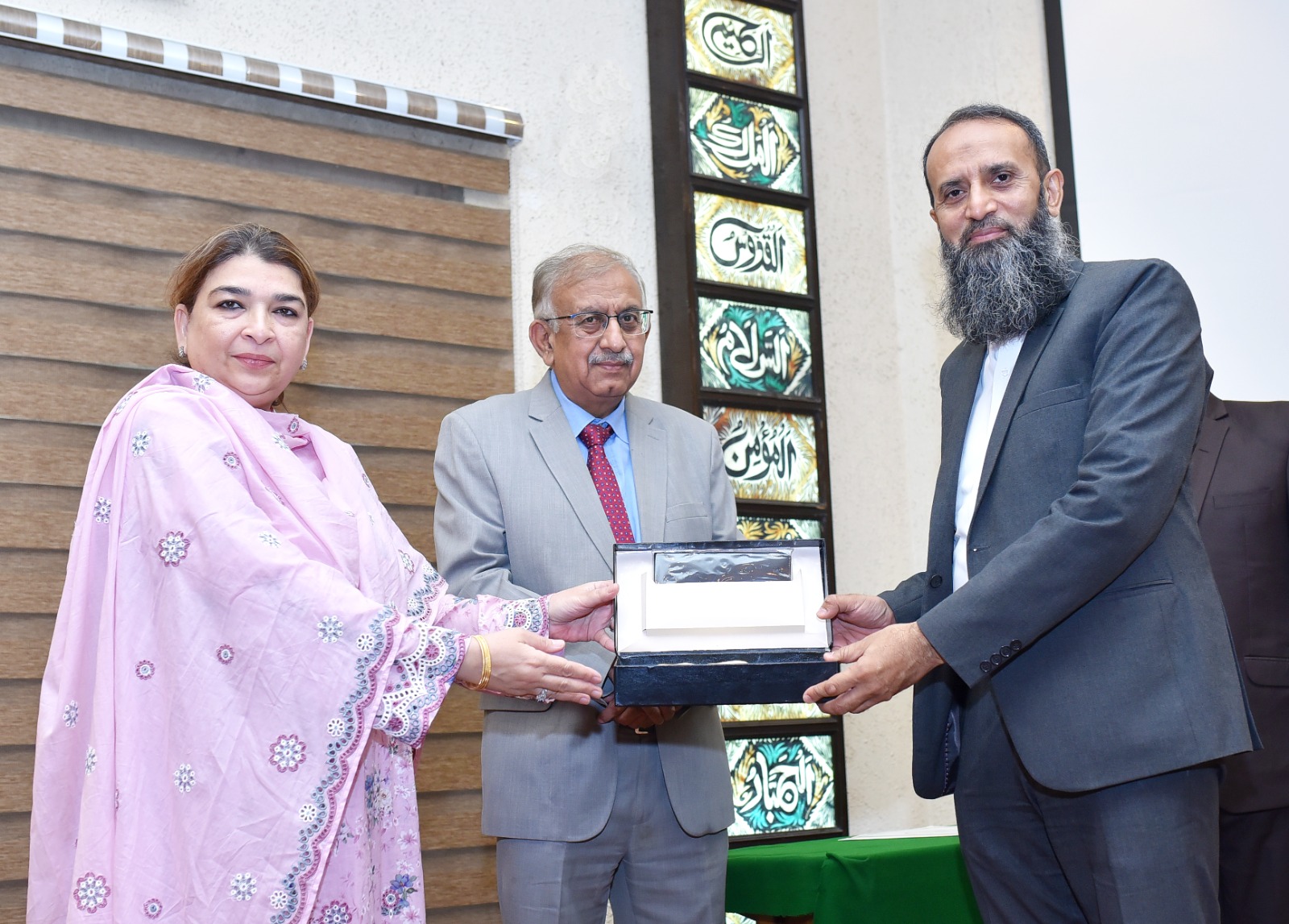 SINDH HEC ORGANISES PROFESSIONAL DEVELOPMENT PROGRAMME FOR DEANS AT ...